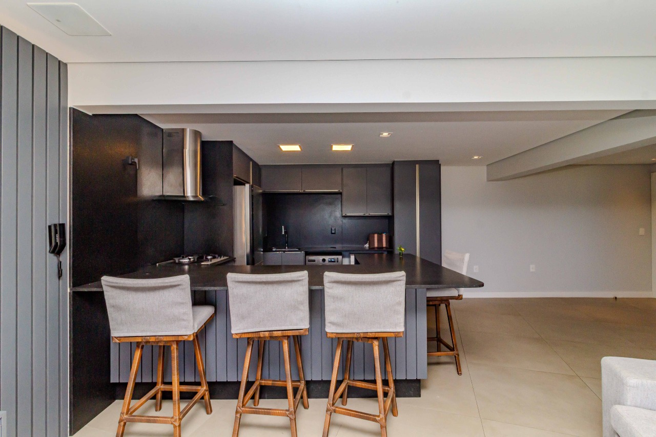 Apartamento Frente Mar à venda na Barra Sul em Balneário Camboriú.