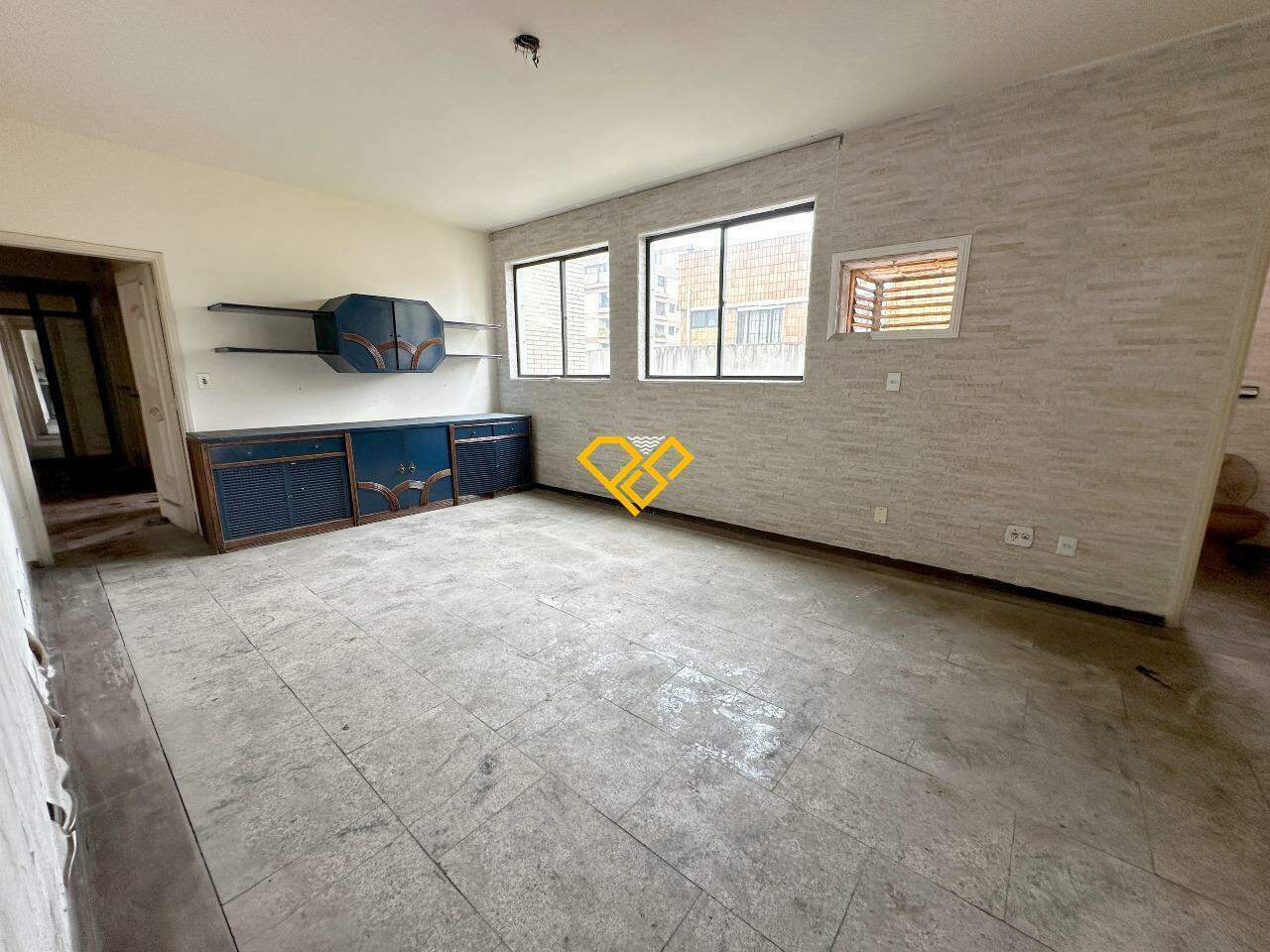 Apartamento à venda - Boqueirão, Santos - SP 401m² | 4 quartos, 2 vagas