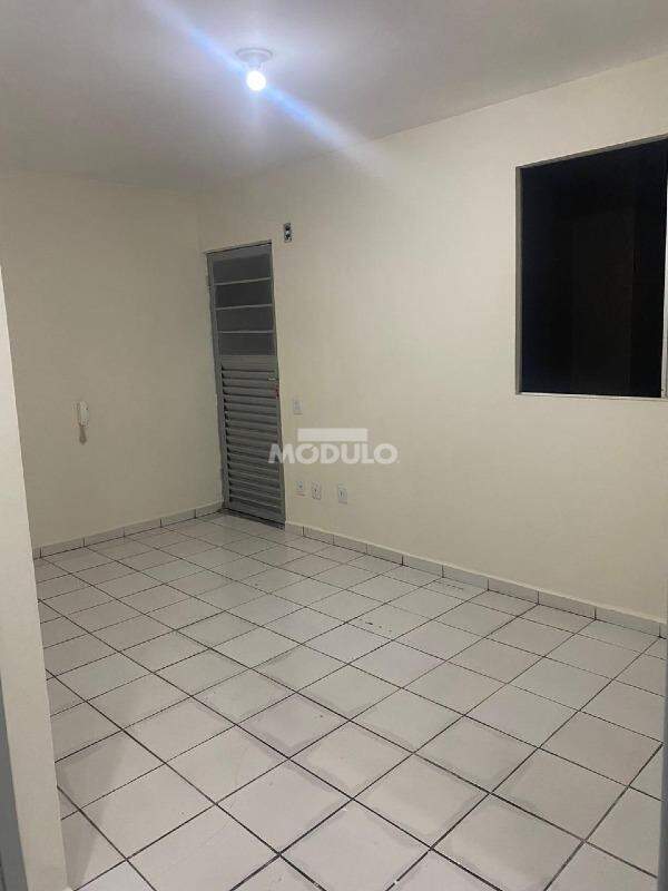 Apartamento residencial para locação bairro Mansour com 2 quartos